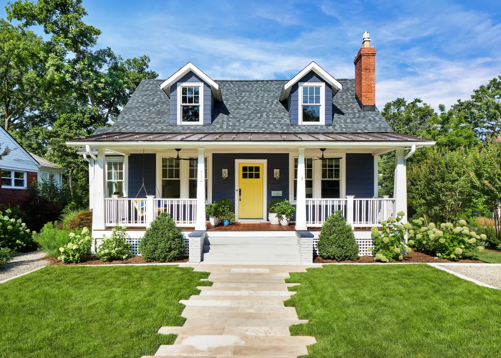 The Best Curb Appeal Updates to Tackle in 2025 - Living the Very Good ...